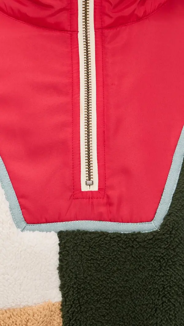 THE GREAT. OUTDOORS The Plush Colorblock Sierra Pullover