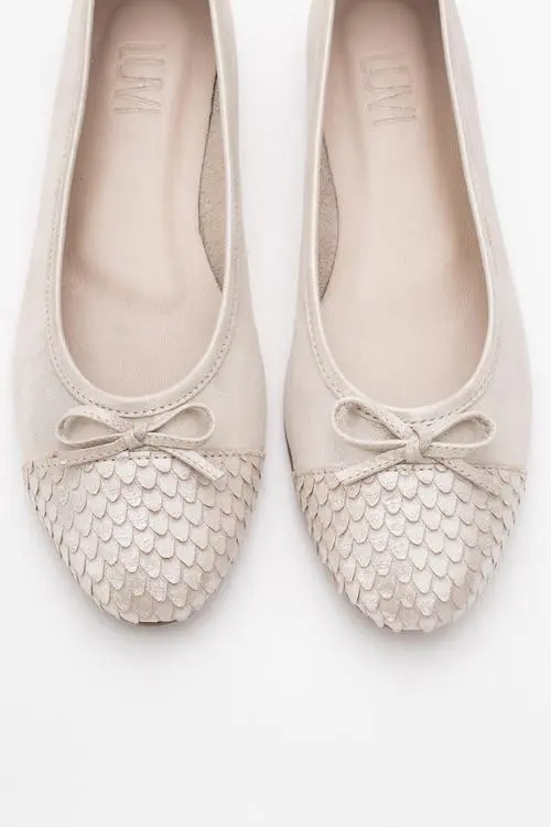 FOREVER & ALWAYS SHOES Copos Leather Ballet Flats - Beige