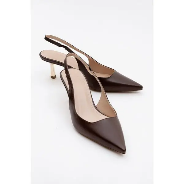 PROLOGUE SHOES Marten Slingback Pointed Toe Pump - Brown