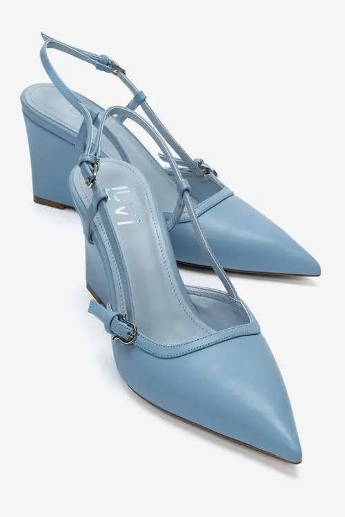 PROLOGUE SHOES Celia Pointed Toe Wedge Pump - Blue