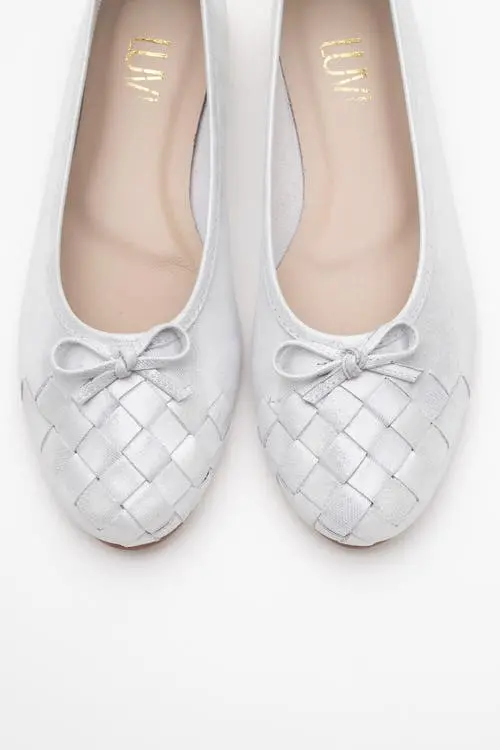 FOREVER & ALWAYS SHOES Nopos Leather Cap-toe Ballet Flat - White