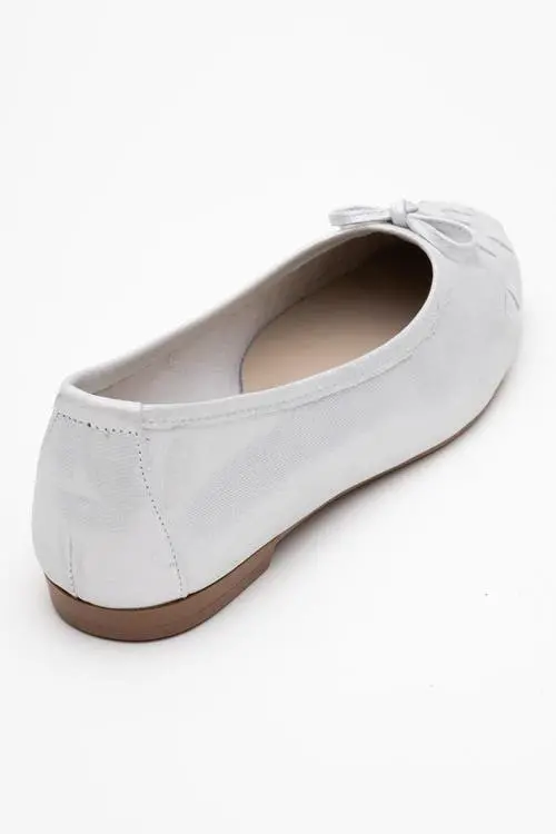 FOREVER & ALWAYS SHOES Nopos Leather Cap-toe Ballet Flat - White