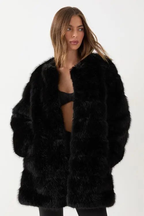 MISSPAP Paneled Faux Fur Coat