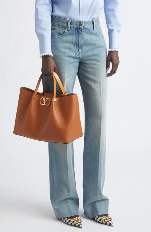 Valentino Garavani Vlogo Leather Tote - Brown