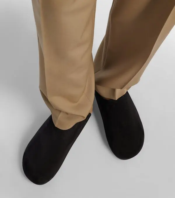 THE ROW Hudson Suede Mules - Black