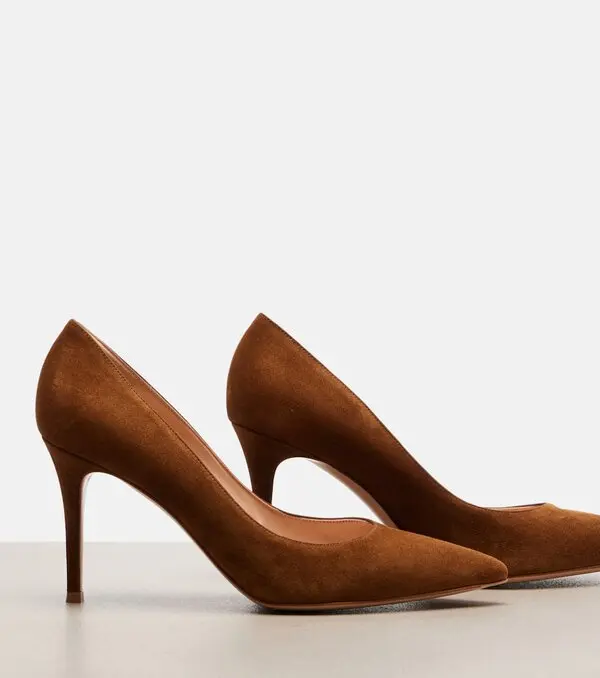GIANVITO ROSSI Suede Pumps - Brown
