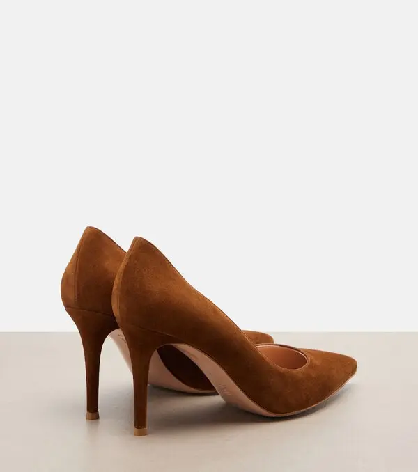 GIANVITO ROSSI Suede Pumps - Brown