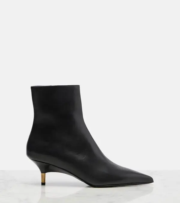 Khaite Bella Leather Ankle Boots - Black