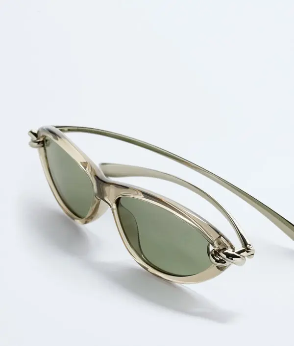 Bottega Veneta Knot Cat Eye Sunglasses - Beige/green
