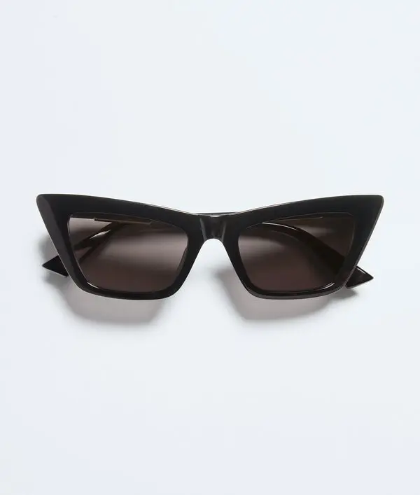 Bottega Veneta Snap Cat Eye Sunglasses - Black/grey
