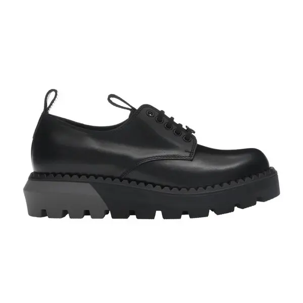 Gucci Leather Lace-up Shoe