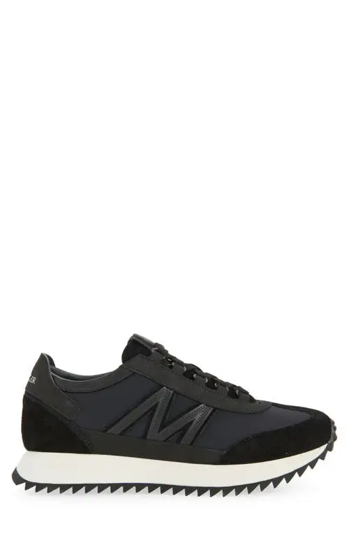 Moncler Pacey 2 Low Top Sneaker - Black