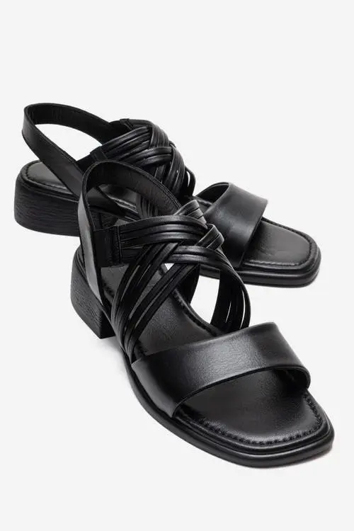 FOREVER & ALWAYS SHOES Livello Leather Multi Strap Sandal