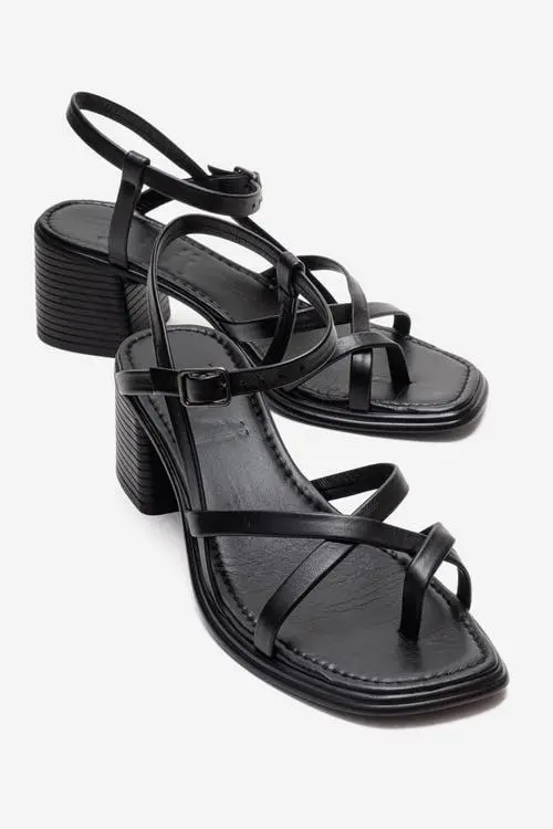 FOREVER & ALWAYS SHOES Leather Block Heel Sandal - Black