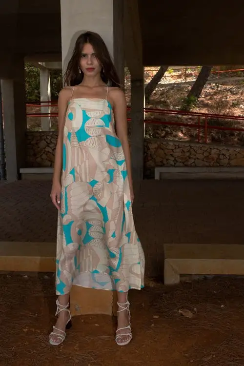 UNTITLED IN MOTION Intermission Flowy Strappy Midi Dress