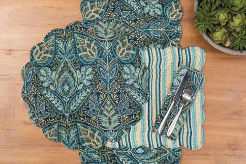 C&F HOME Bailey 100% Cotton Round Single Quilted Placemat 17"