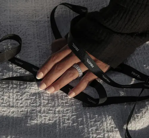 RACHELMENT Birdie Eternity Ring