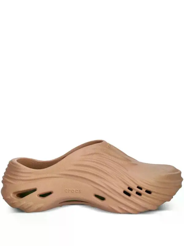 CROCS Ridged Slides