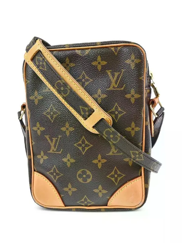 LOUIS VUITTON 2006 Amazone Monogram Crossbody Bag