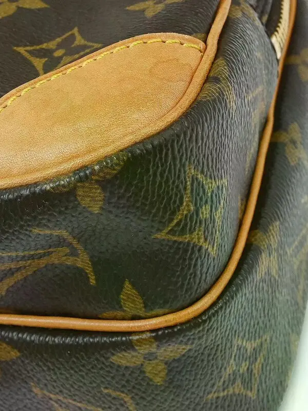 LOUIS VUITTON 2006 Amazone Monogram Crossbody Bag