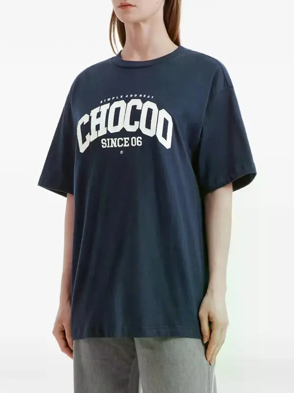 CHOCOOLATE Graphic Print T-shirt - Blue