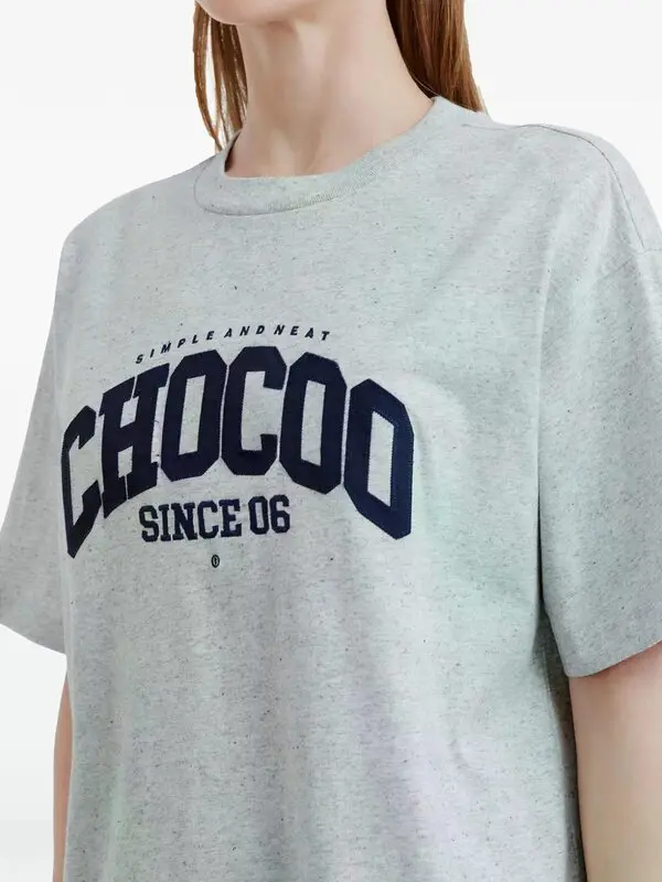 CHOCOOLATE Appliqué T-shirt - Grey