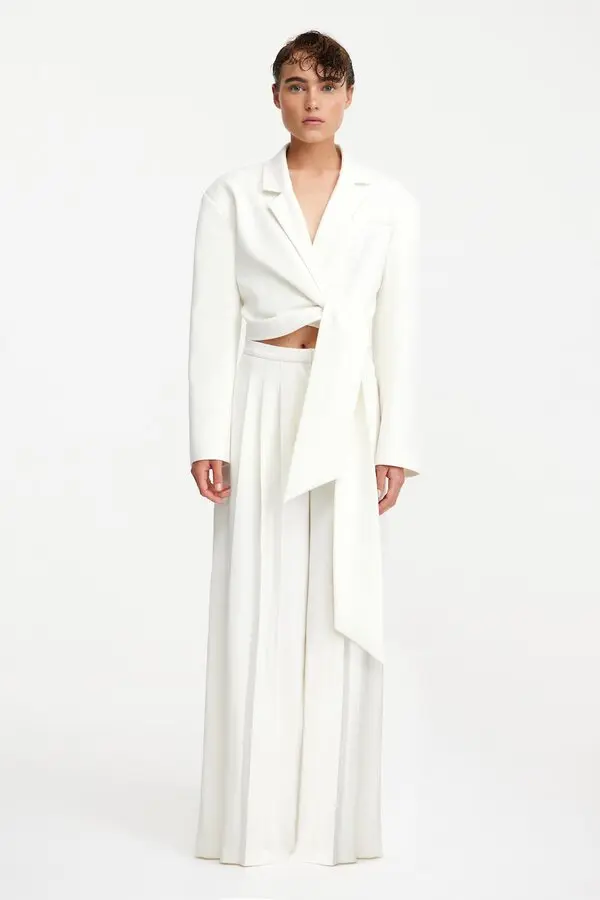 Significant Other Wide-shoulder Cropped Blazer - Chalk