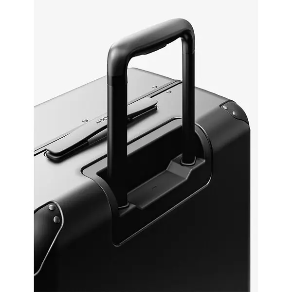MONOS Hybrid Check-in Medium Four-wheel Suitcase