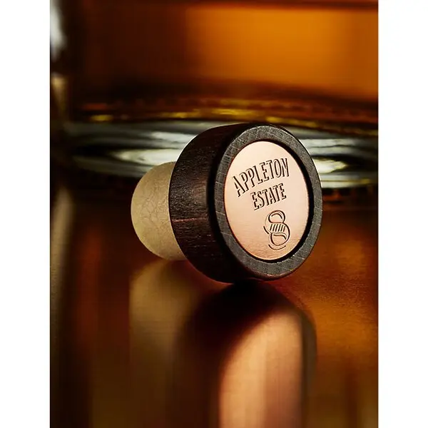 APPLETON ESTATE 8 Year Old Reserve Rum