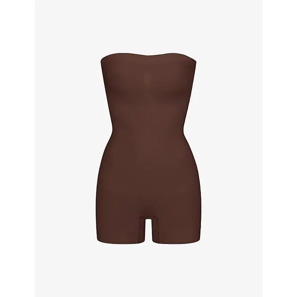SKIMS Seamless Sculpt Strapless Body - Cocoa
