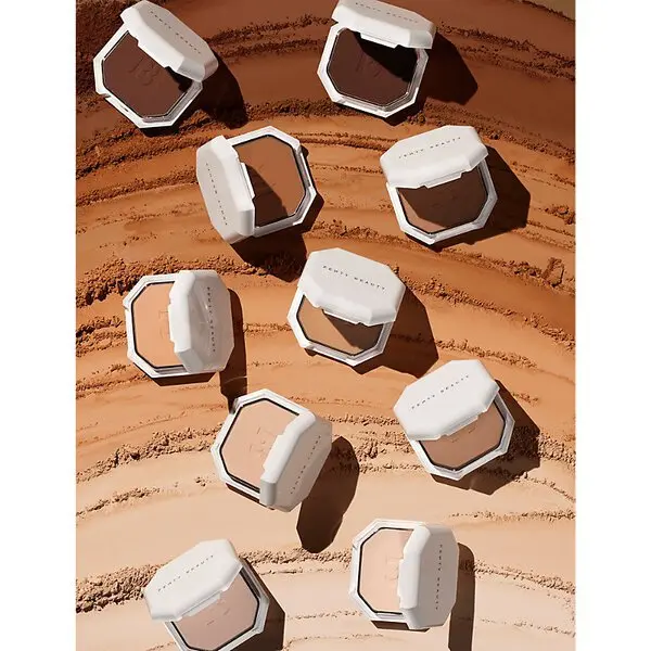 FENTY BEAUTY Pro Filt'r Soft Matte Powder Foundation 9.1g - 490