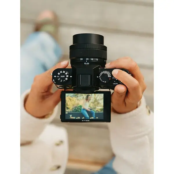 FUJIFILM X T30 Iii With Xc 13 33mm Kit - Black