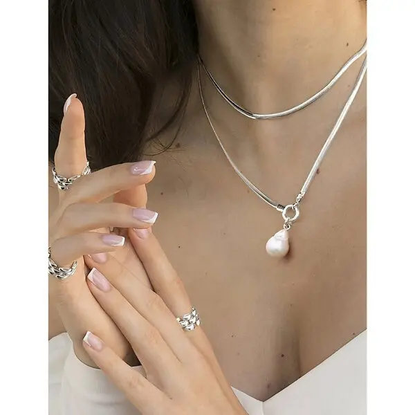 Monica Vinader Nura Baroque Pearl Charm