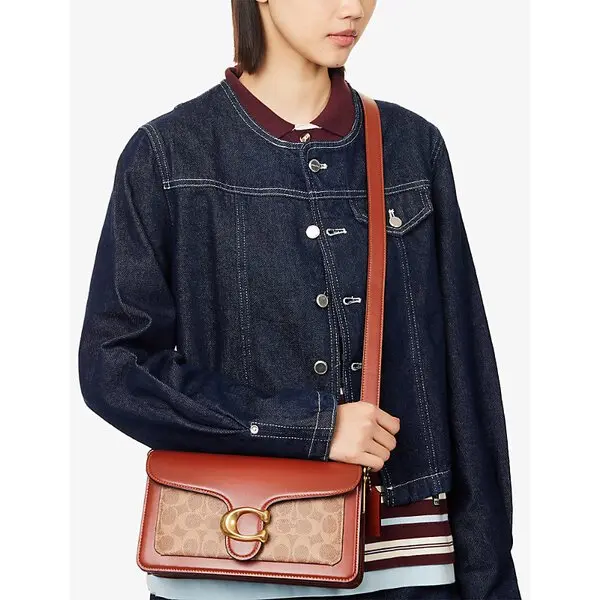 COACH Tabby 20 Shoulder Bag