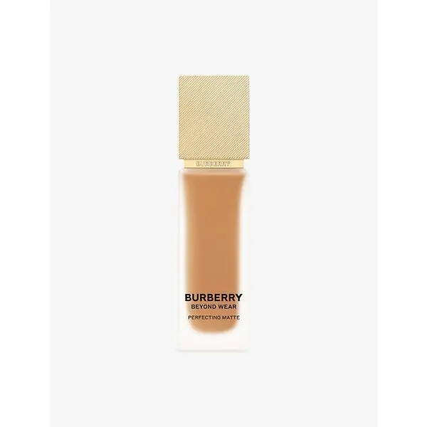 Burberry Beyond Wear Perfecting Matte Foundation 30ml - 100 Medium Deep Warm