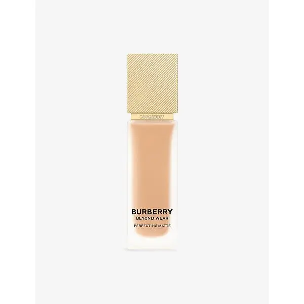 Burberry Beyond Wear Perfecting Matte Foundation 30ml - 70 Medium Neutral