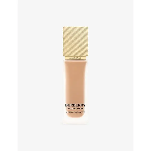 Burberry Beyond Wear Perfecting Matte Foundation 30ml - 85 Medium Cool