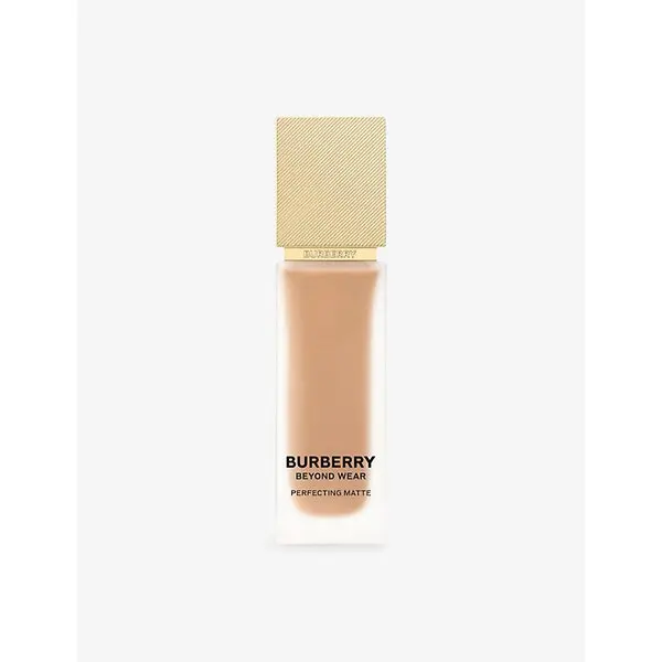 Burberry Beyond Wear Perfecting Matte Foundation 30ml - 85 Medium Neutral