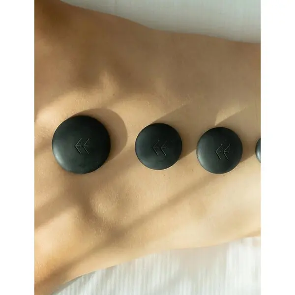 THE TECH BAR Eleeels Hot Stone Spa Set