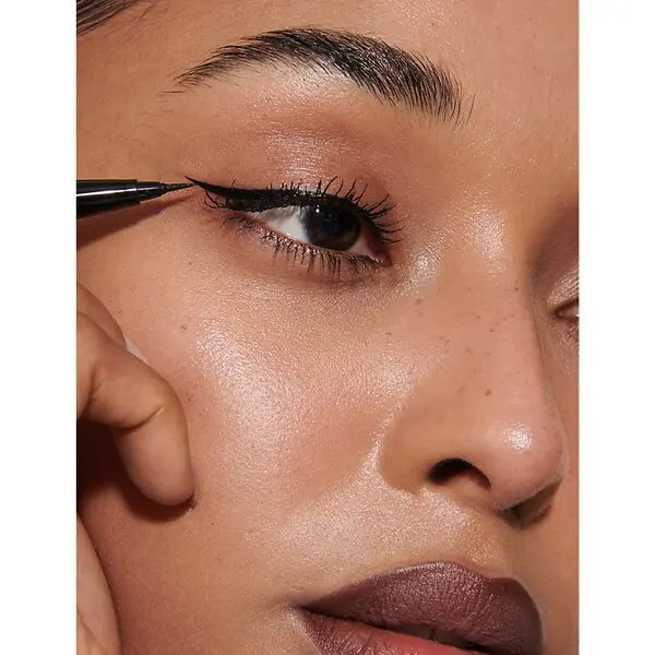 LISA ELDRIDGE BEAUTY Kitten Flick Liquid Eyeliner 0.46ml