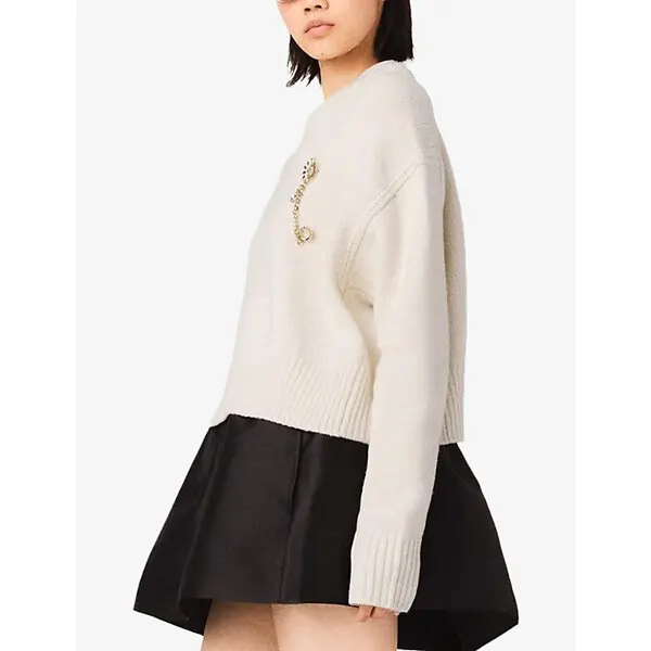Maje Floral-brooch Wool And Cashmere-blend Jumper - Ecru
