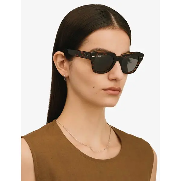 Ray-ban Rectangular Frame Sunglasses - Brown