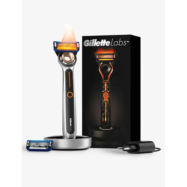 SMARTECH Gillette Labs Heated Razor Starter Kit
