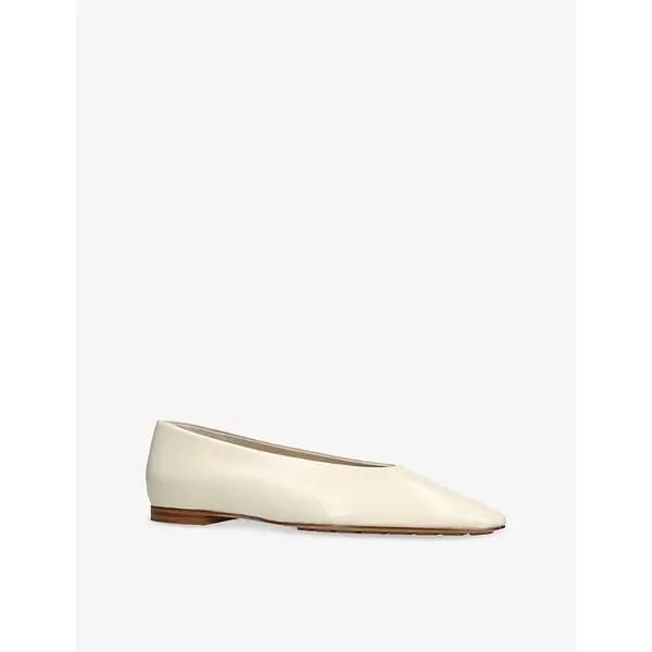 Bottega Veneta Leather Ballerina Pumps