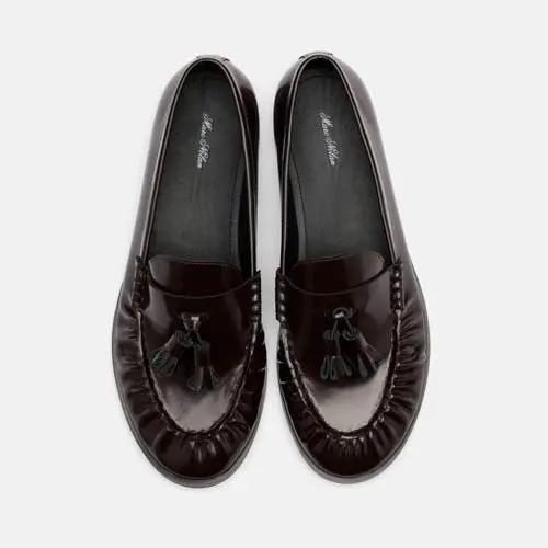 MARC NOLAN Patent Leather Tassel Loafers - Dark Cherry