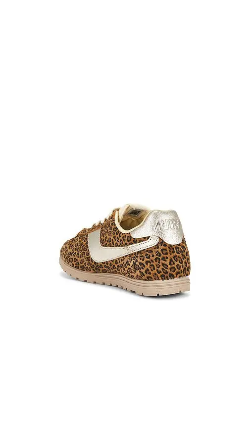 AUTRY Windspin Low Sneaker - Brown