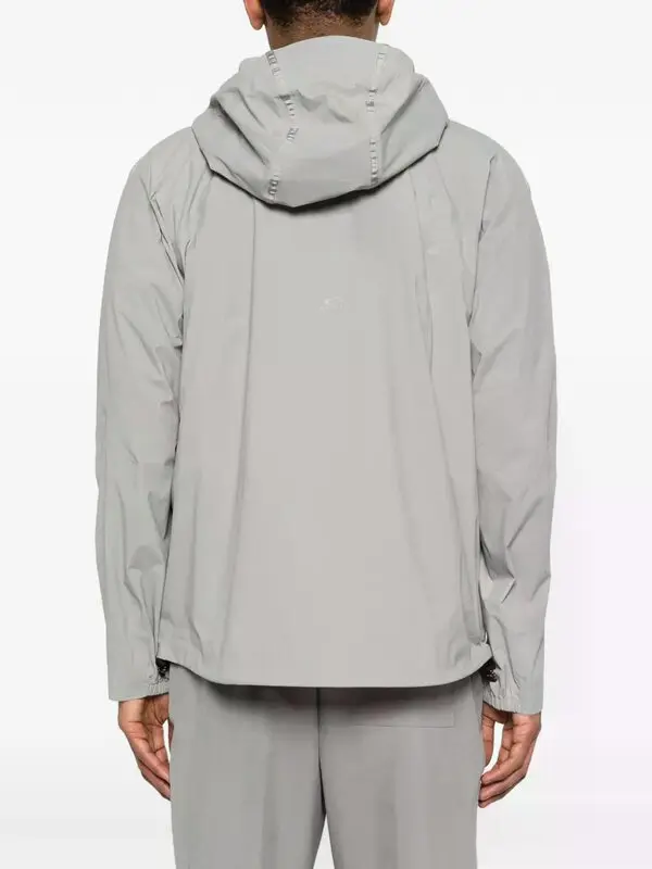 Oakley Latitude Veil Slingpack Hooded Jacket