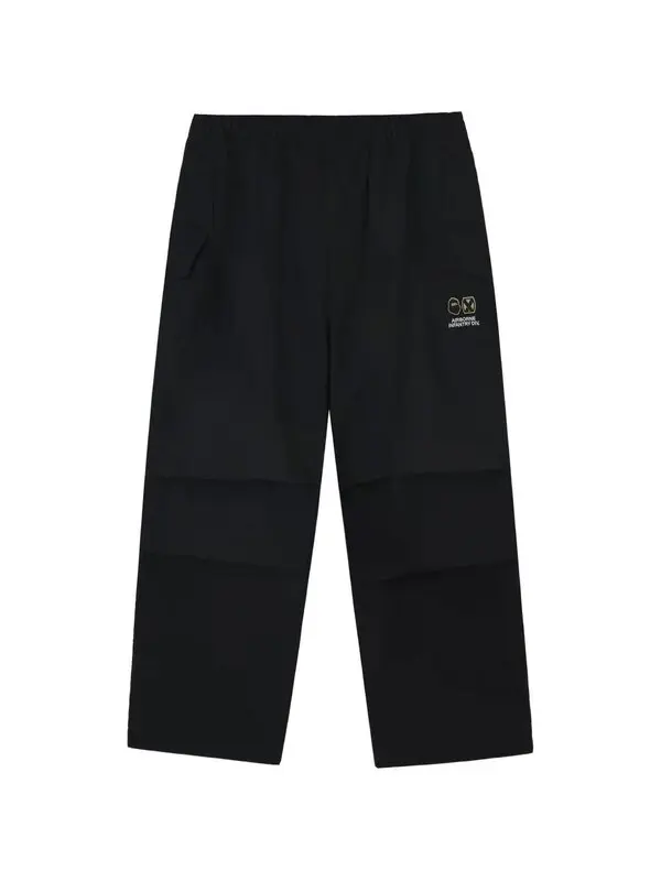 FINGERCROXX Logo Pocket Trousers