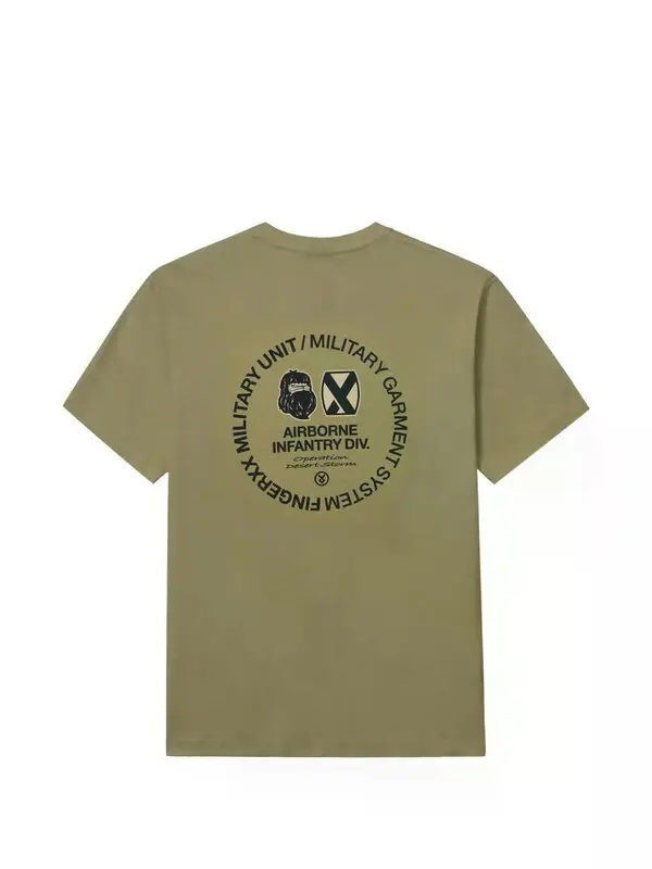 FINGERCROXX Graphic T-shirt