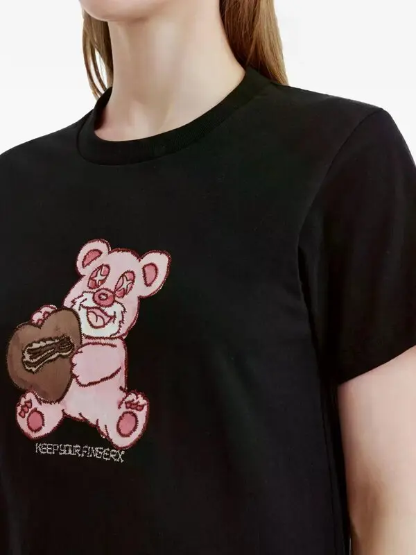 FINGERCROXX Crew-neck T-shirt - Black